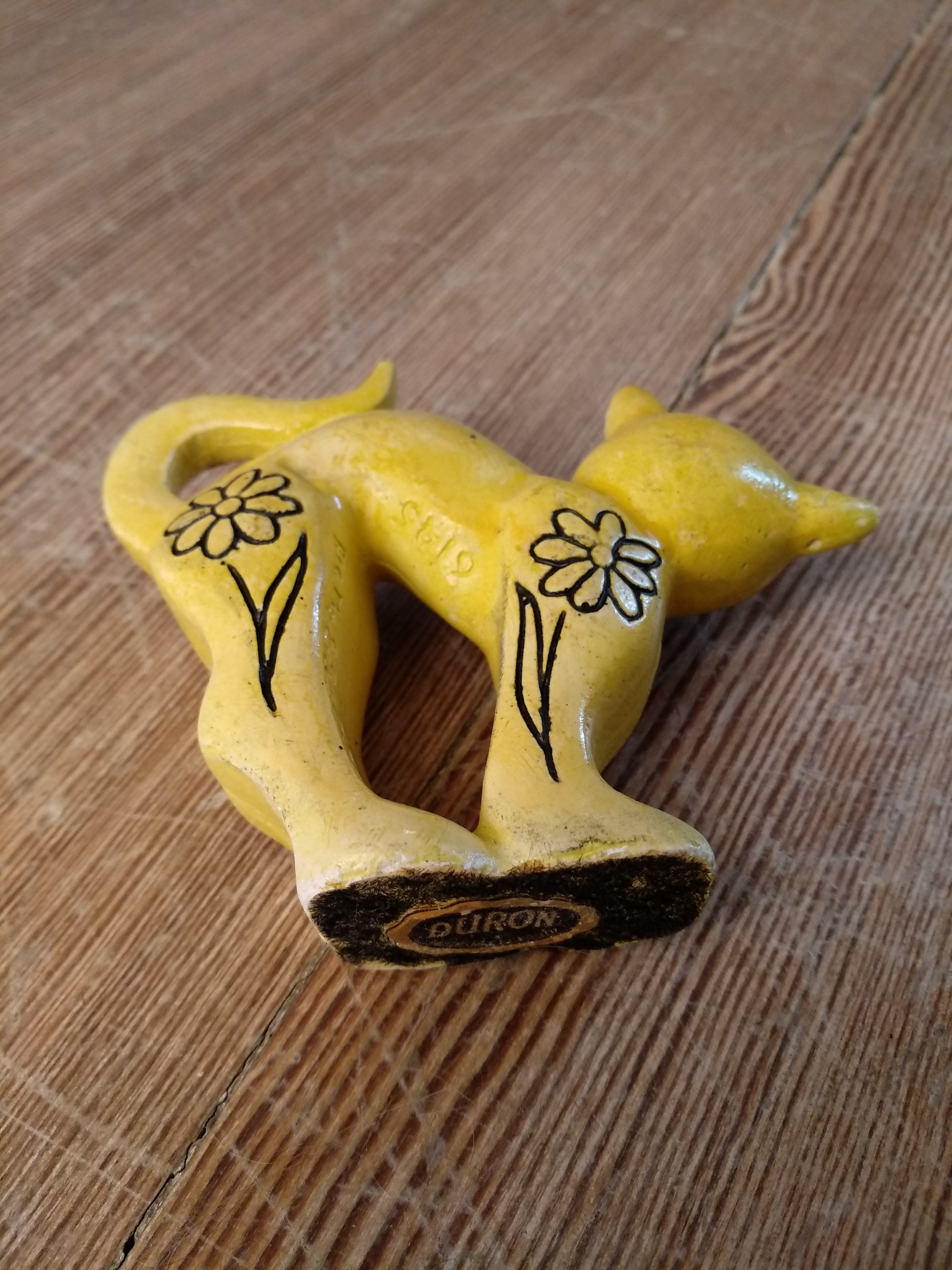 Duron cat Reg 885739 / 6145 – 1950s vintage chalkware statues