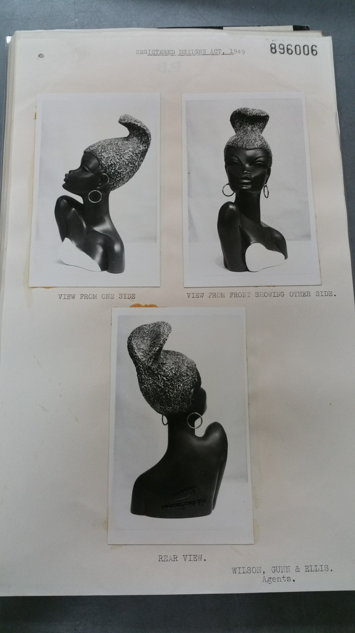 Lady bust by Nieri – Reg 896006 – 1950s vintage chalkware statues