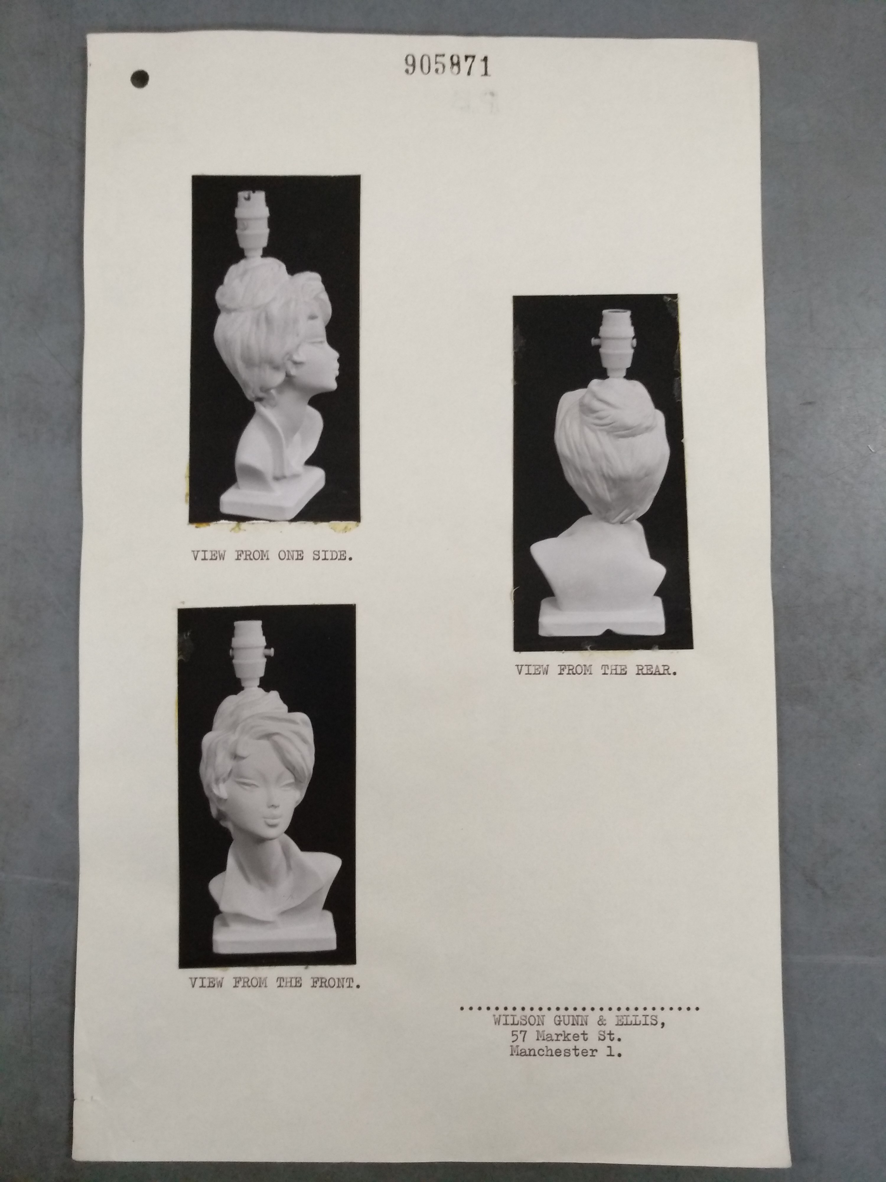 Lady lamp by Nieri – Reg 905871 – 1950s vintage chalkware statues