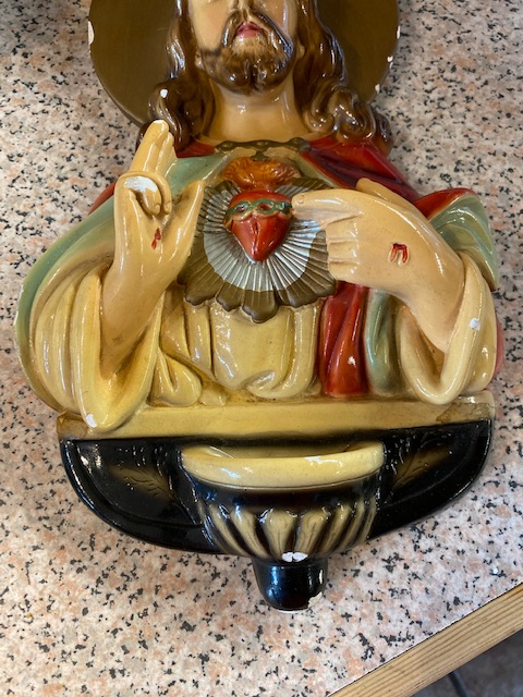 Jesus Plaque by Bacci – Reg 863836 – 1950s vintage chalkware statues